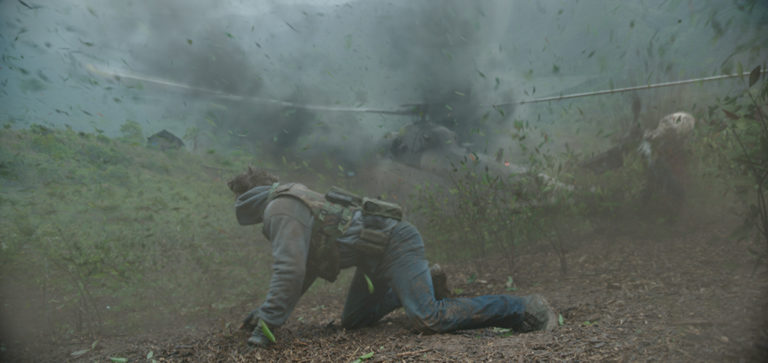Capturing the Frenzied Helicopter Crash in Netflix's TRIPLE FRONTIER ...