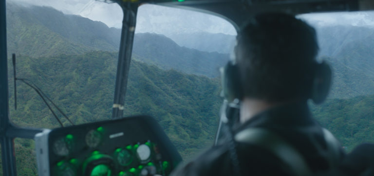 Capturing the Frenzied Helicopter Crash in Netflix's TRIPLE FRONTIER ...