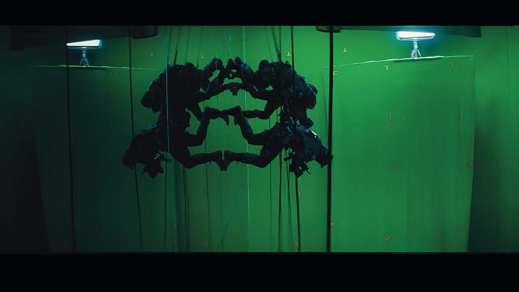 VFX IS THE GLUE THAT SEALS THE ‘BOND’ IN 'NO TIME TO DIE' - VFX Voice ...