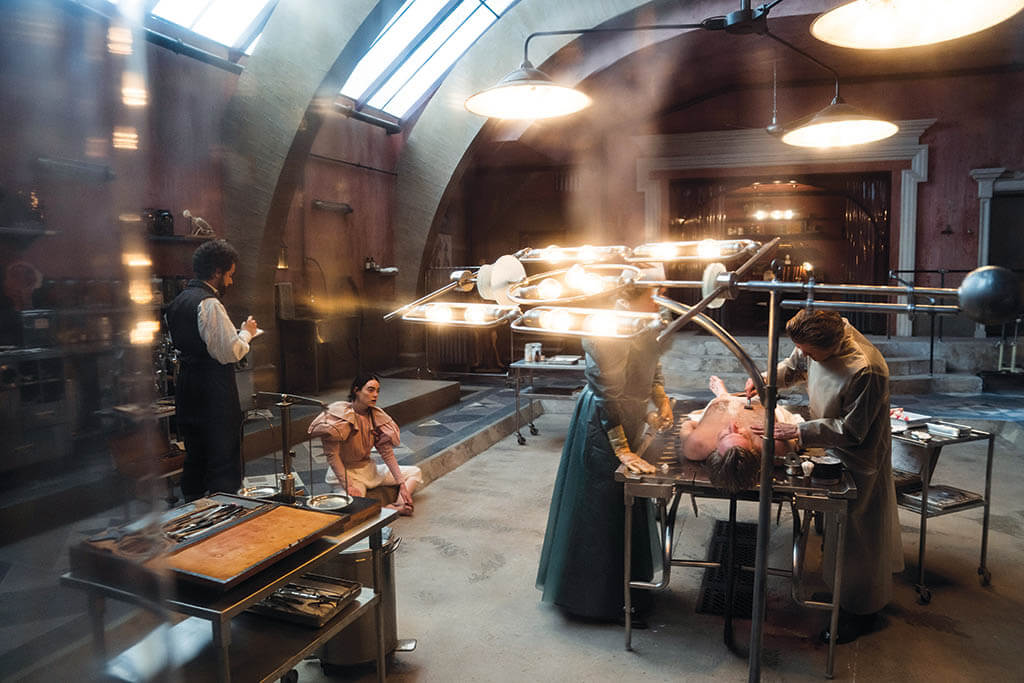 LIBERATING THE WEALTH OF SURREAL VISUAL ARTISTRY OF POOR THINGS - VFX Voice
