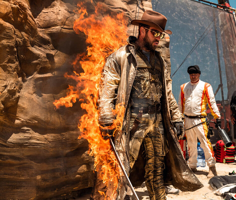 STUNTS, SFX, PRACTICAL AND VFX TEAM UP TO IGNITE THE FALL GUY - VFX Voice