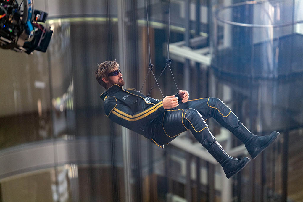 STUNTS, SFX, PRACTICAL AND VFX TEAM UP TO IGNITE THE FALL GUY - VFX Voice