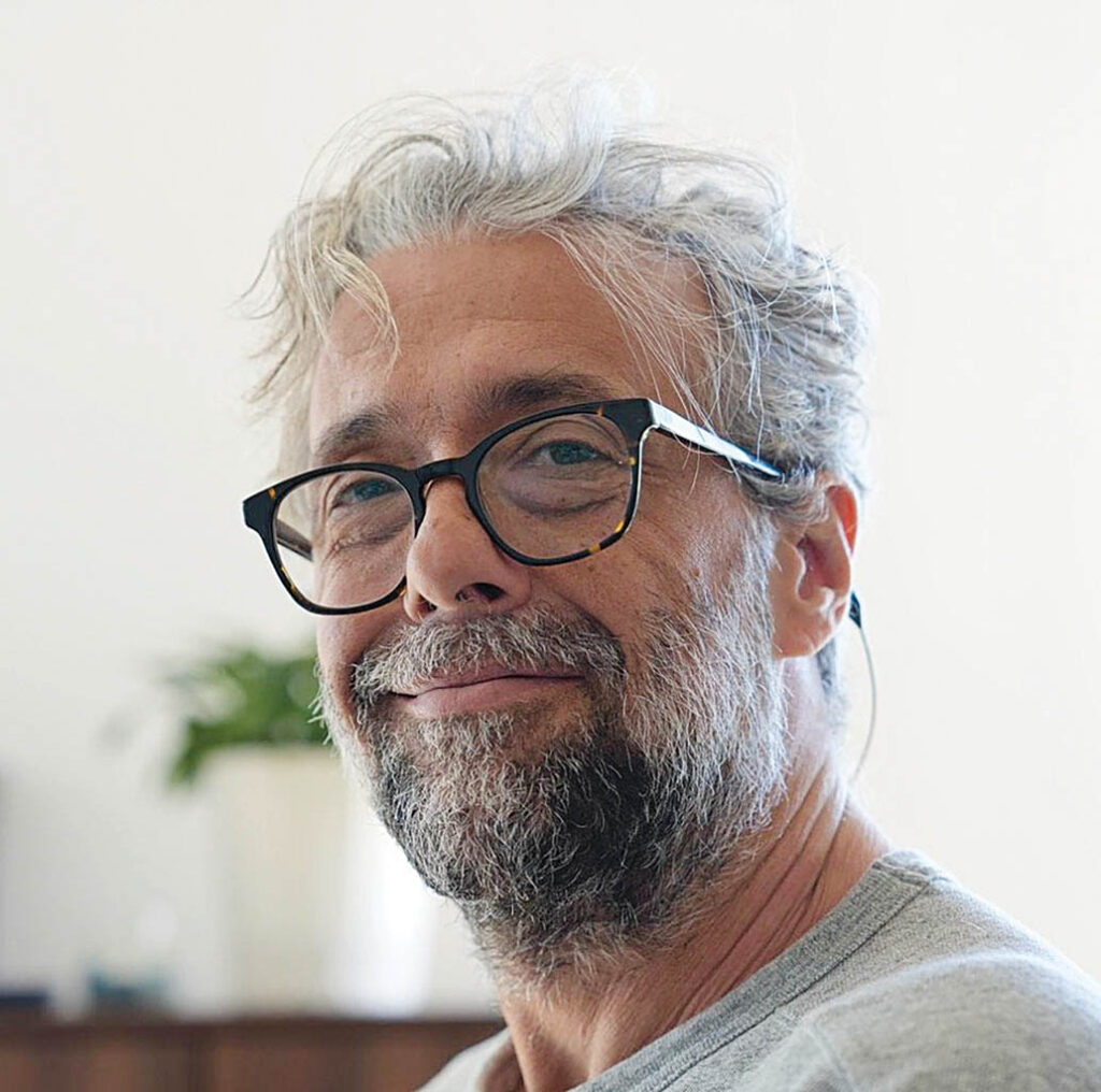 PAUL LAMBERT CROSSES THE ARTISTIC AND TECHNICAL DIVIDE - VFX VoiceVFX Voice